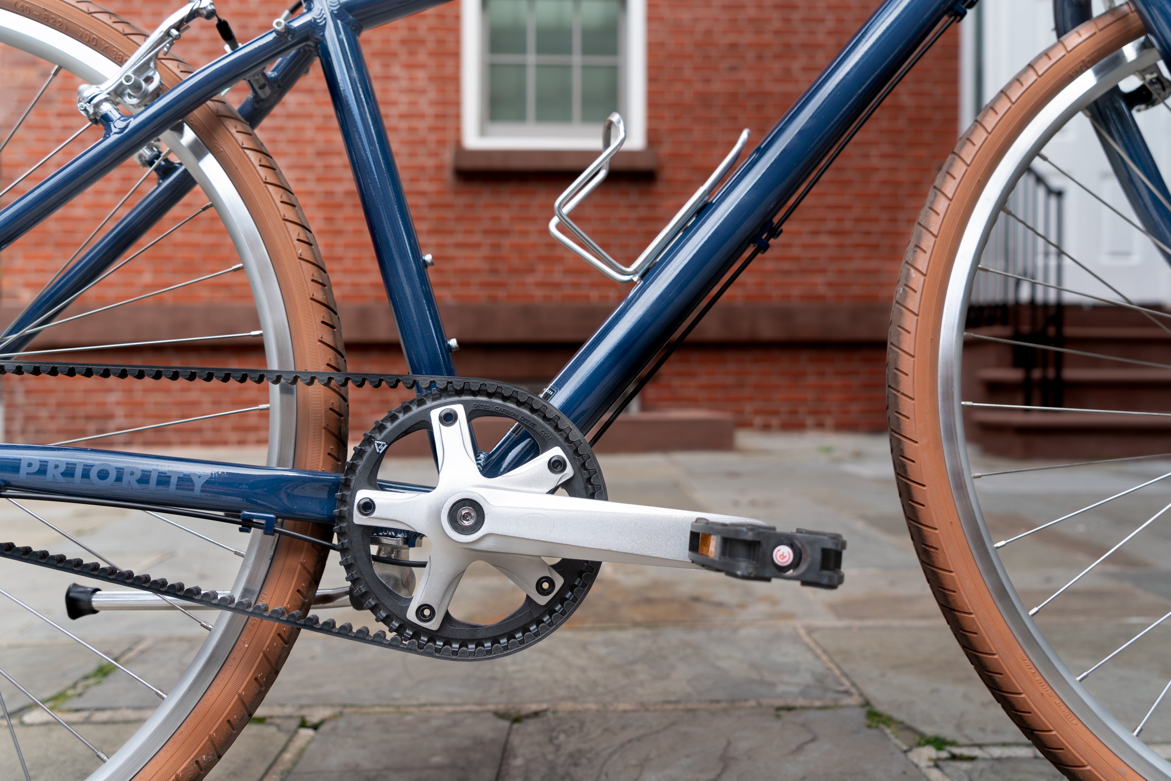 Low Maintenance Belt Drive Bike: Priority Classic Plus | Priority Bicycles